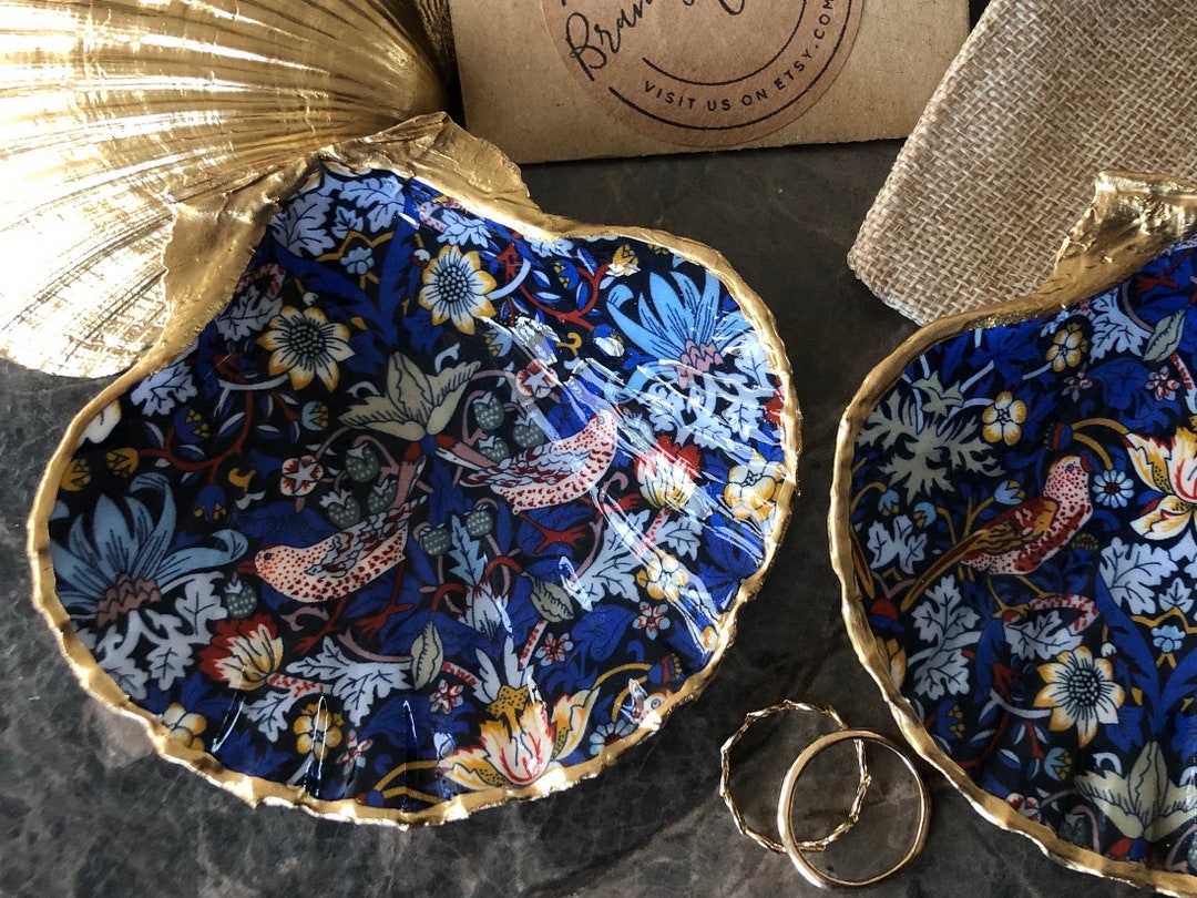 Ready Made: William Morris Strawberry Thief Scallop Shell - Etsy
