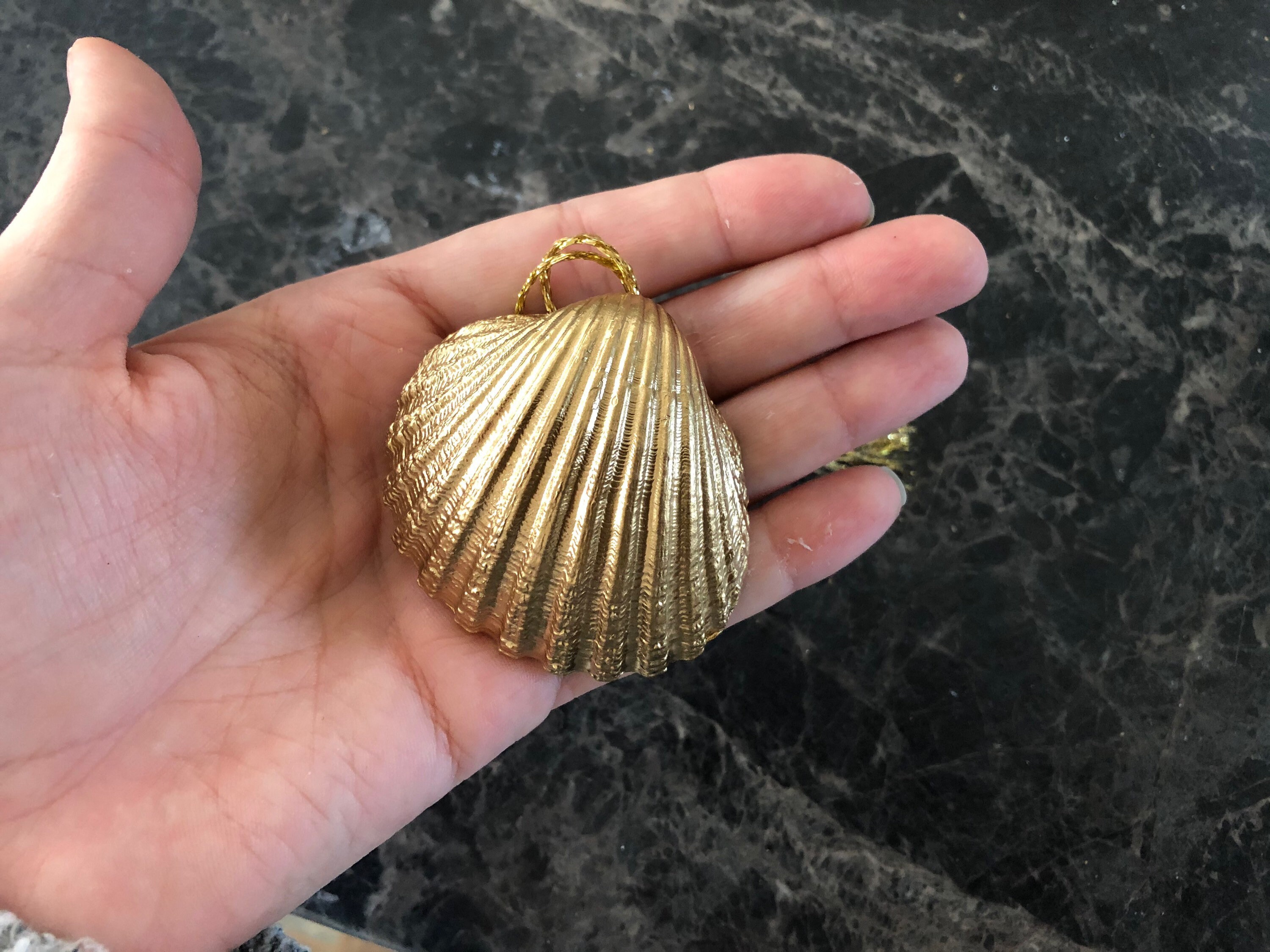 Golden Cockle Shell Christmas Decoration in William Morris | Etsy