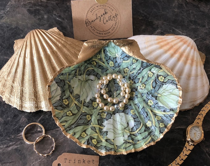 Pāua Natural SEA SHELL Inlay Antique Gold Carved Brass Luxury Wallet ...