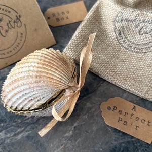 Cockle Shell Ring Box With Ribbon Hinge White Green Lily Valley ...