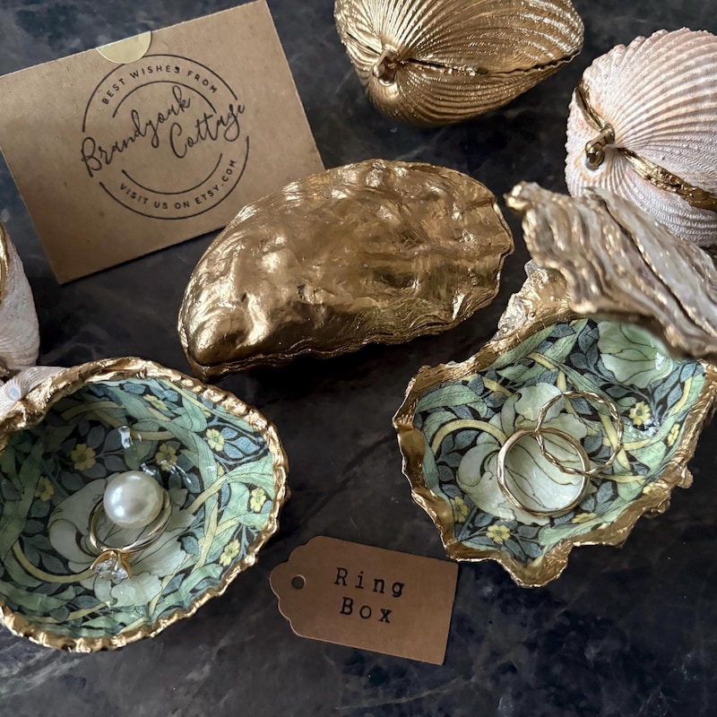 Shell Ring Box - Etsy
