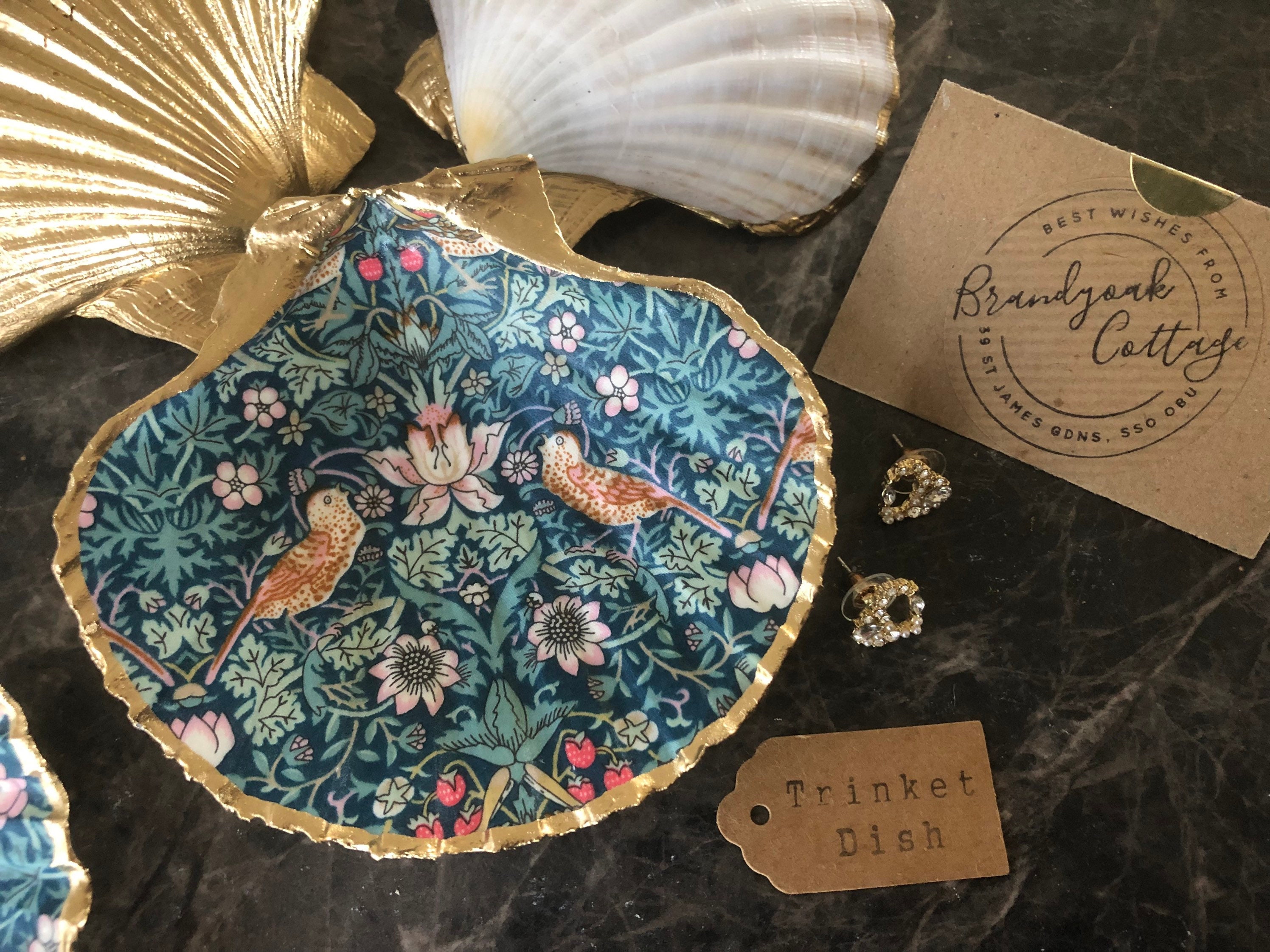 William Morris Strawberry Thief Scallop Shell Trinket Dish in | Etsy UK