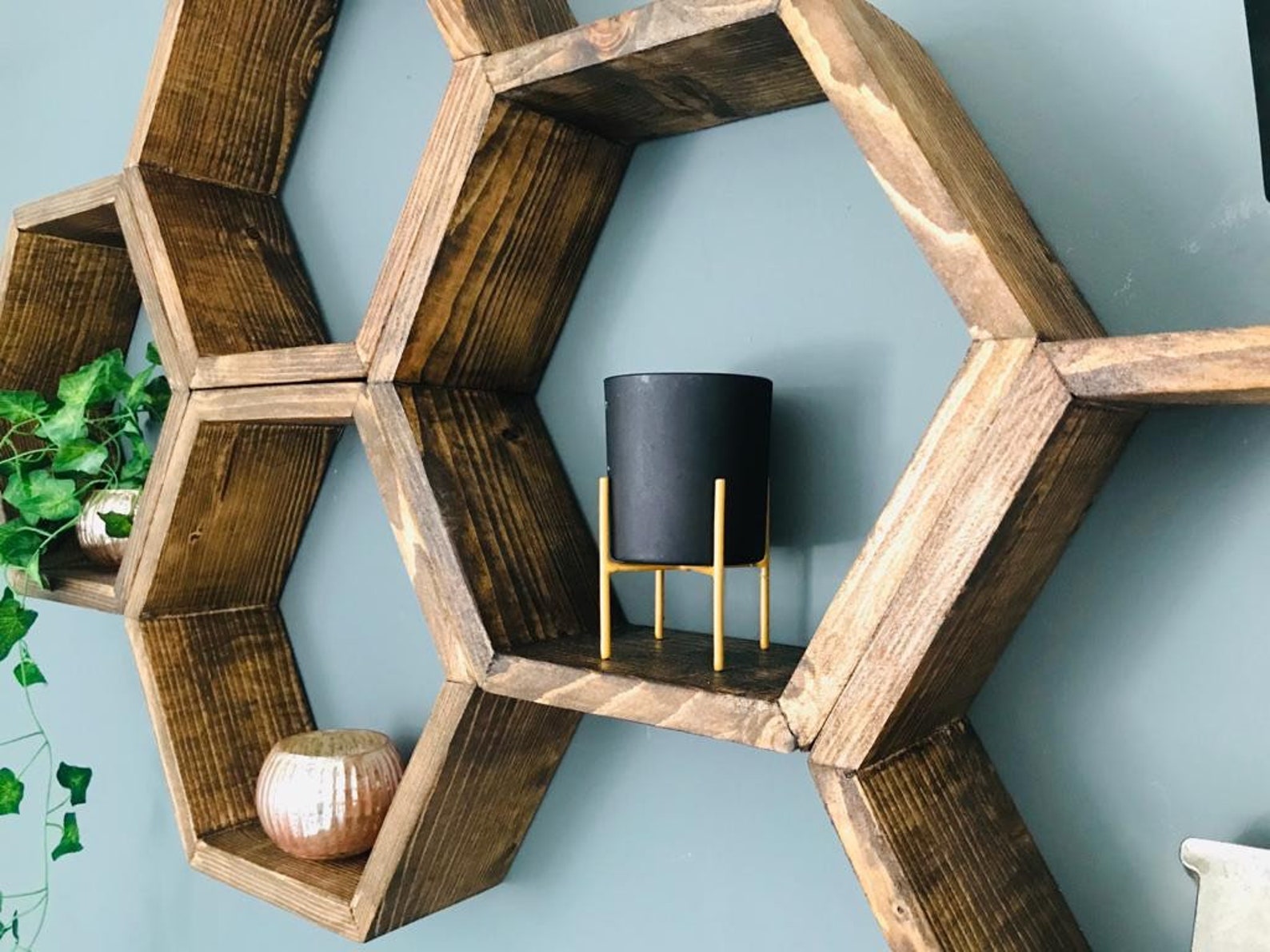 Estantes rústicos hechos a mano Honeycomb estante hexagonal | Etsy