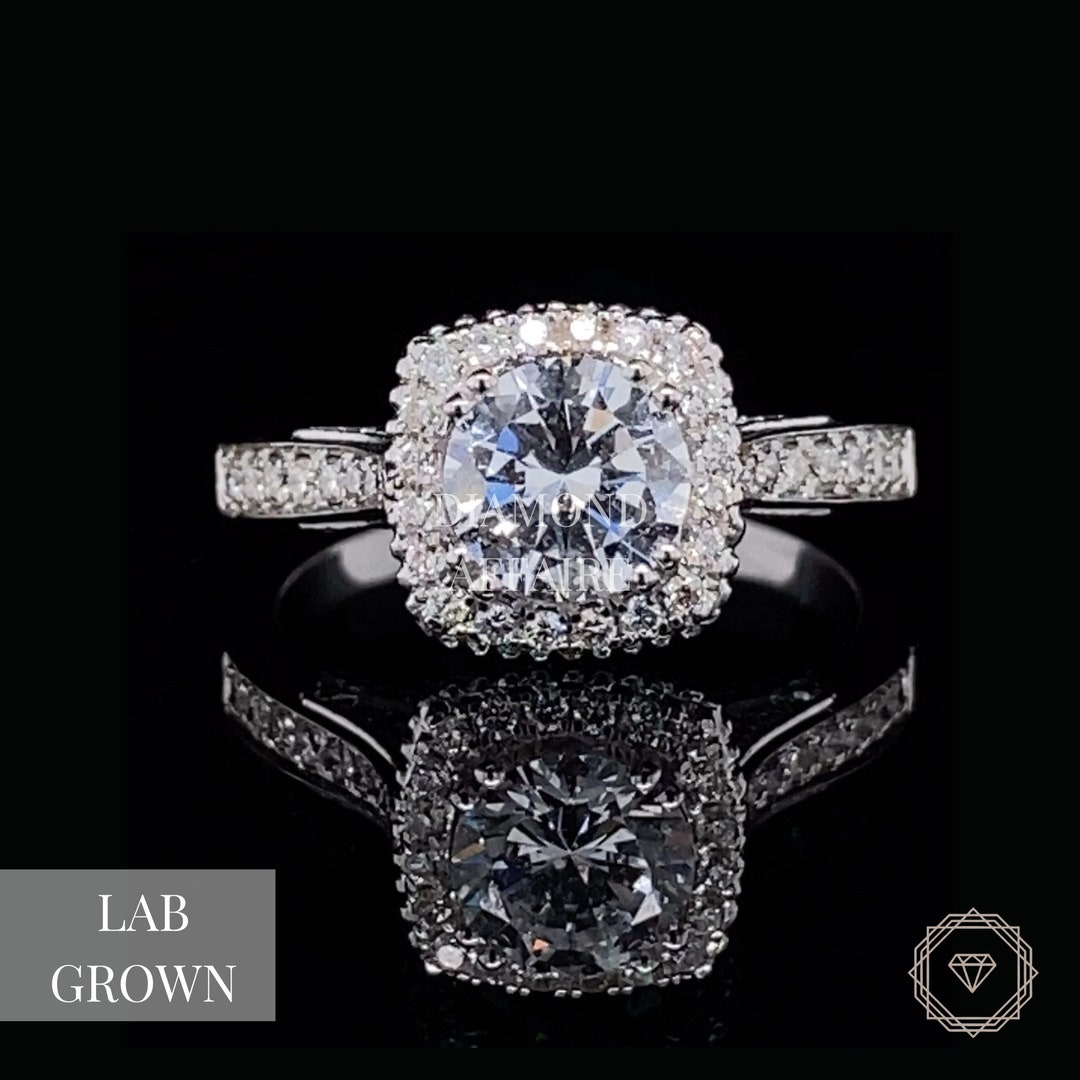 Halo Square-shaped Solitaire Lab Diamond Engagement Ring in Solid Gold ...