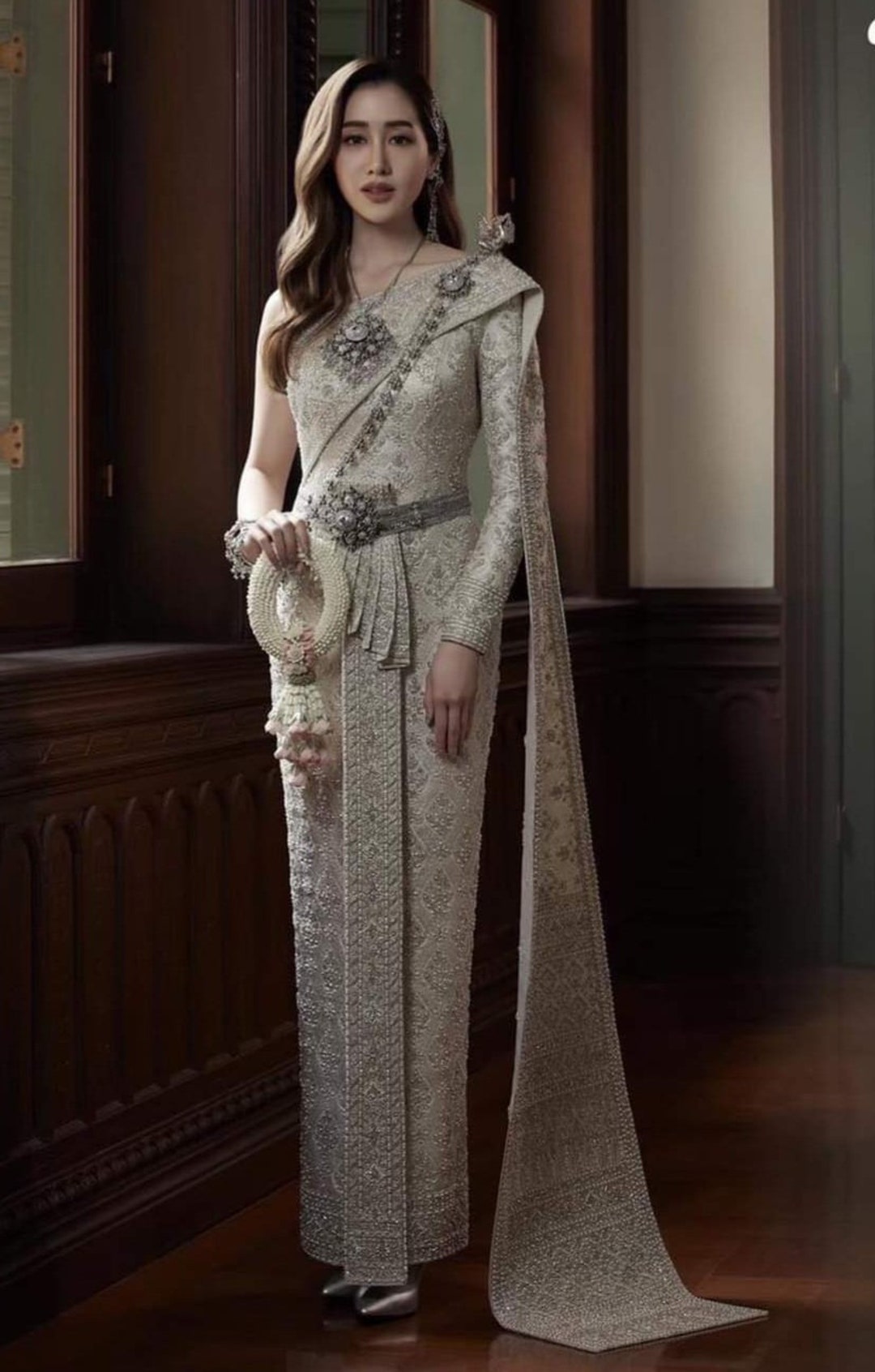 Couture: Thai Prayuk Dress Thai/khmer Traditional Wedding Dress ...