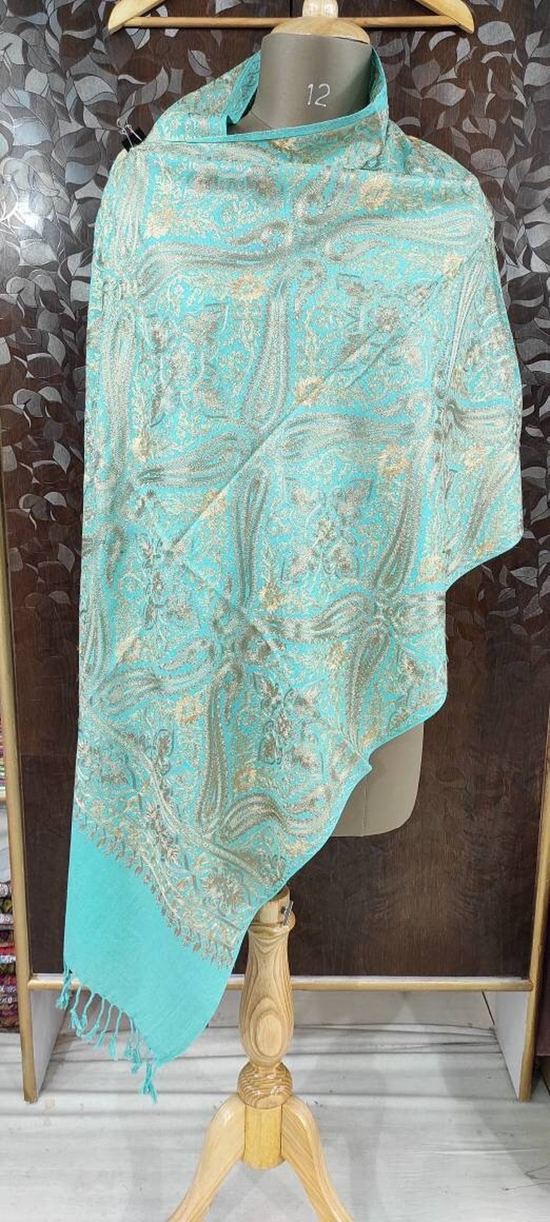 8028 Pastel Mint Semi Pashmina Bonito chal/estola de mujer con bordado ...