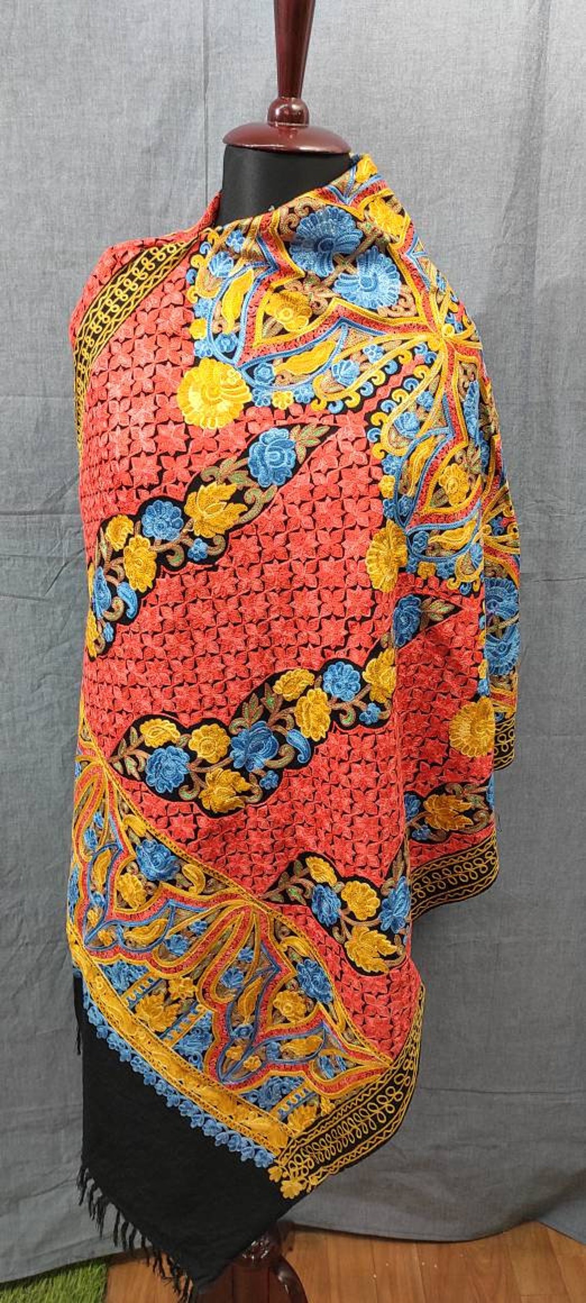 8028 Black Pure Wool Kashmiri Floral Embroidered | Etsy