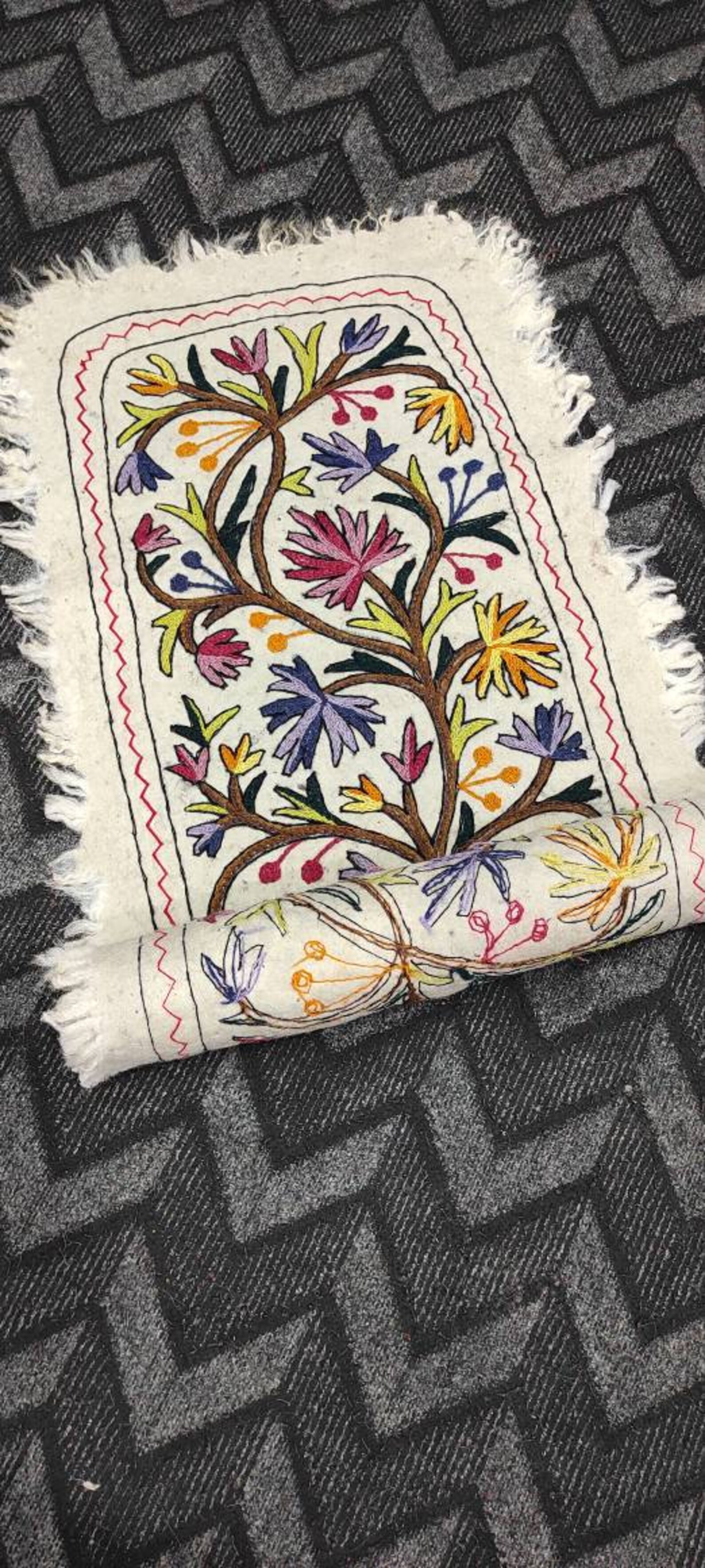 26Ft Long Namda Yoga Handmade Rug From Kashmir Kashmir Namda | Etsy