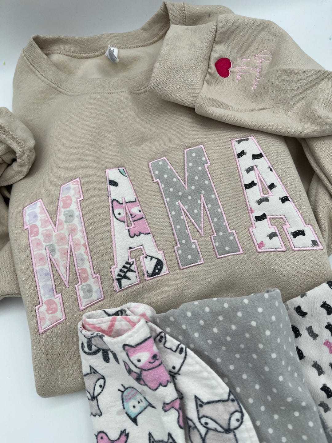 Curved Applique Mama Sweatshirt – Baby Clothes Keepsake - Etsy