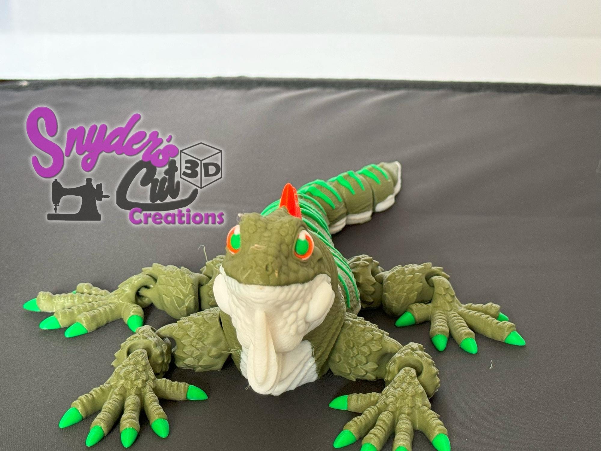 3D Printed Iguana Designed by Toonz Factory - Etsy