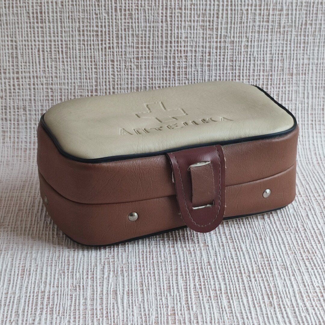 Soviet Vintage First Aid Kit, Automobile Medical First Aid Kit - Etsy