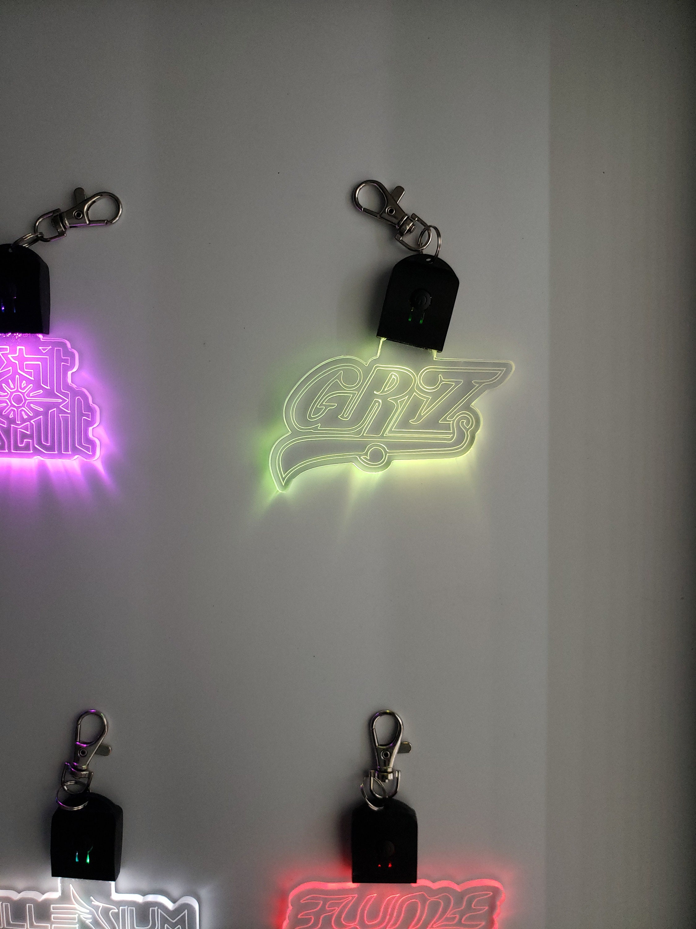 Unleash Your Inner Glow With the USB Rechargeable EDM Hand-carved Multi ...
