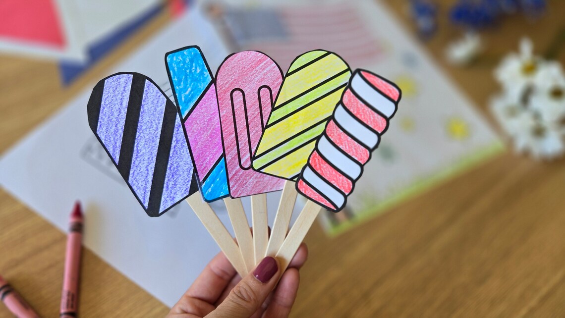 USA Craft Kids Summer Red White and Blue Activity USA Color Page ...