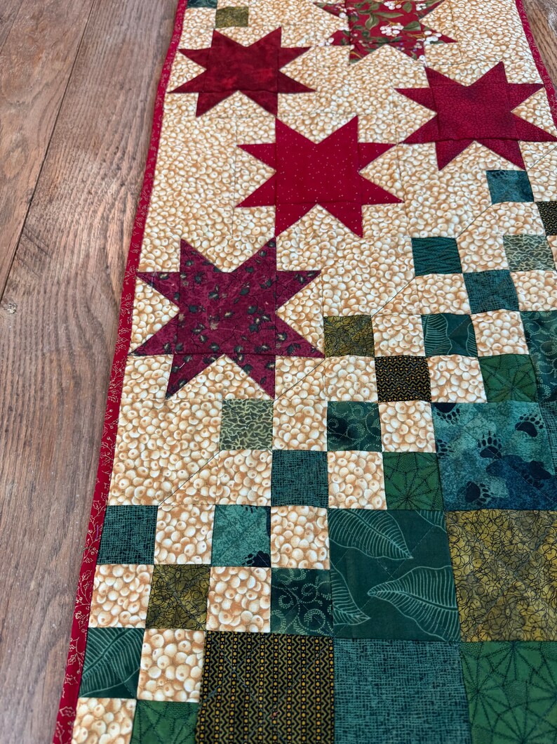 Holiday Stars Table Runner - Etsy