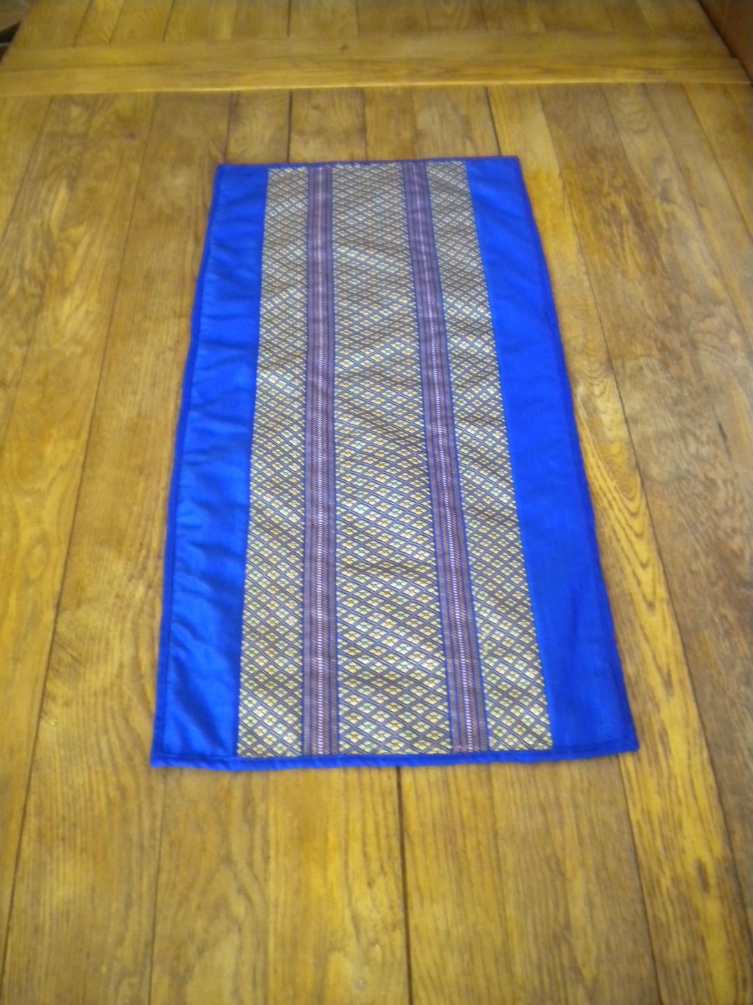 Blue Silk Embroidered Table Runner - Etsy