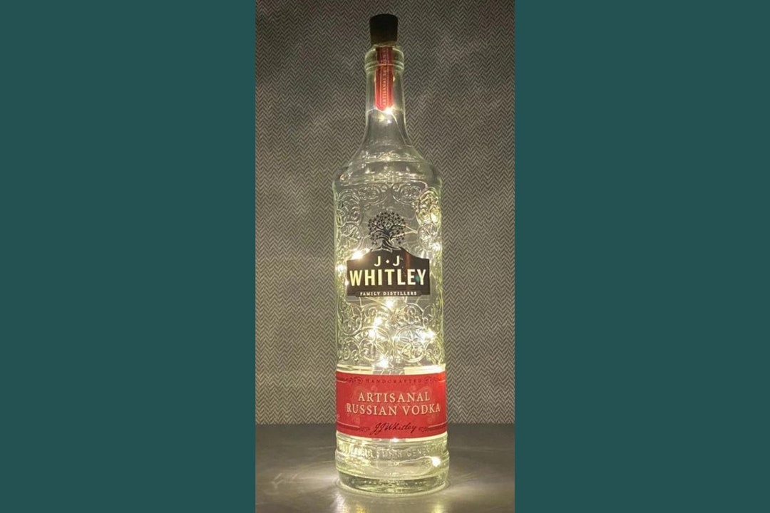 JJ Whitley Artisinal Russian Vodka 1L Bottle Lamp Warm LED Lights Light ...