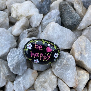 Happy Rocks Set of 3 - Etsy