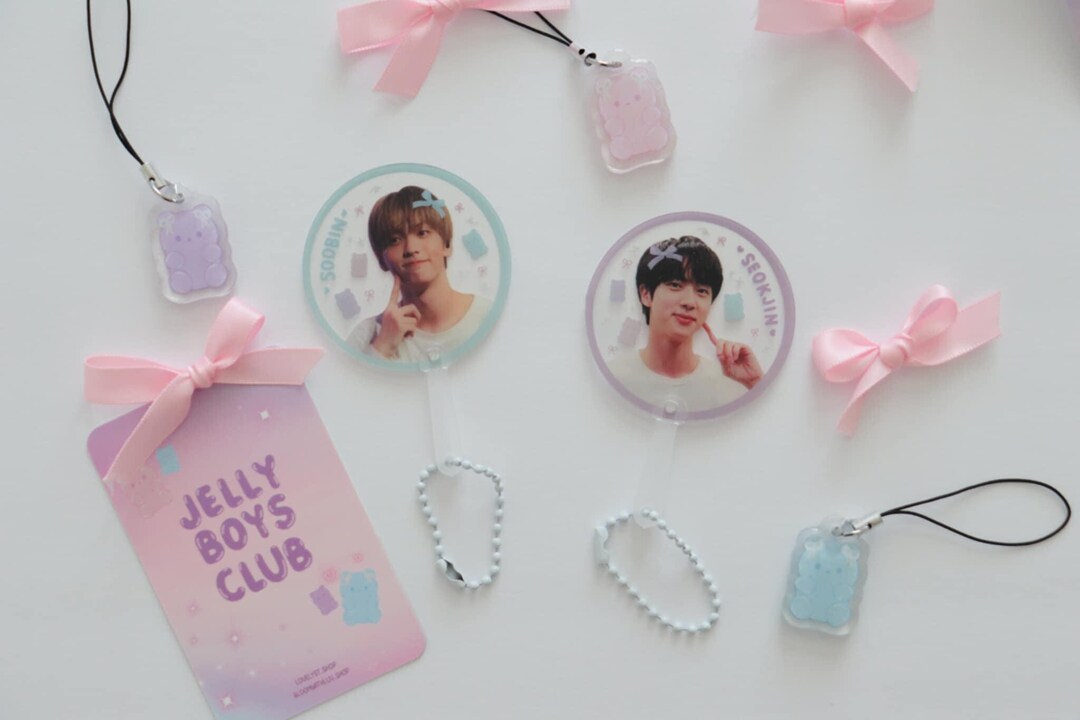 BTS Jin & TXT Soobin Mini Picket Keychain - AirPod Trinket Cute Kpop - Etsy