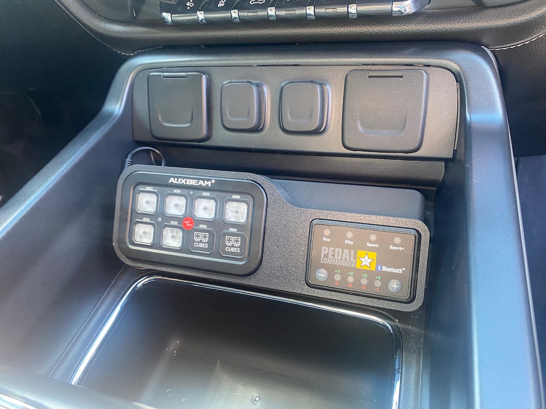 2014-2019 Third-generation Silverado 1500 Pedal Commander and Auxbeam ...