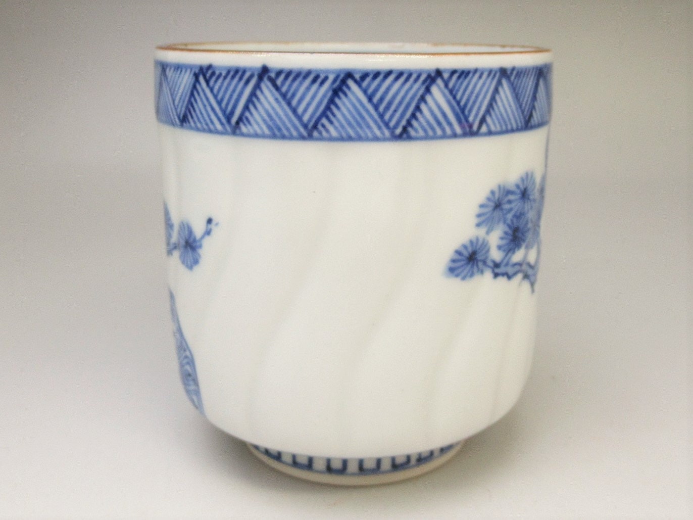 Japanese tea ware kina102 Kutani-ware Oriental pattern Yunomi cup by ...