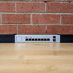 Ubiquiti Unifi Switch 8 150W Center Rack Mount - Etsy