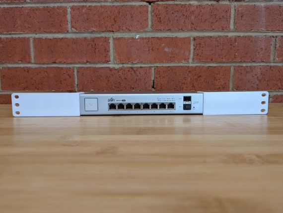 Ubiquiti Unifi Switch 8 150W Center Rack Mount - Etsy Australia