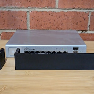Ubiquiti Unifi Switch 8 150W Rack Mount - Etsy