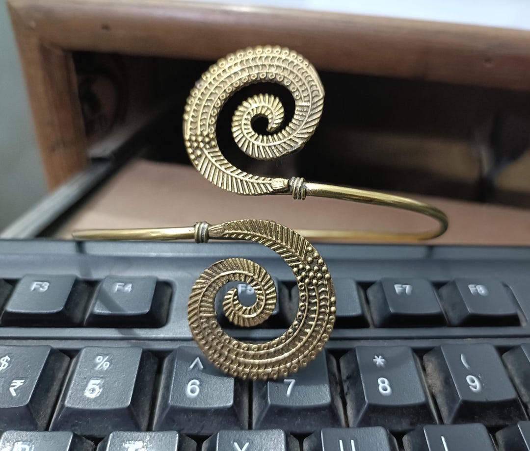 Spiral Upper Arm Cuff: Adjustable Bohemian Gold Armlet - Etsy