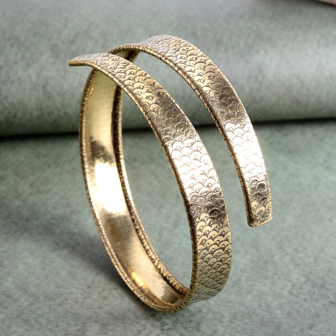 Gold Hammered Upper Arm Cuff Bracelet, Statement Wide Cuff Armlet ...