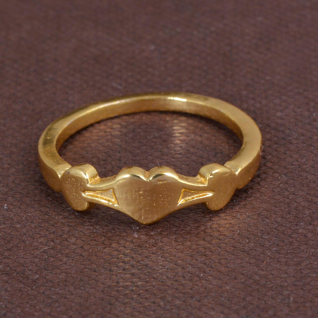 Gold Heart Ring: Initial Engraving, Dainty Stacking Band - Etsy