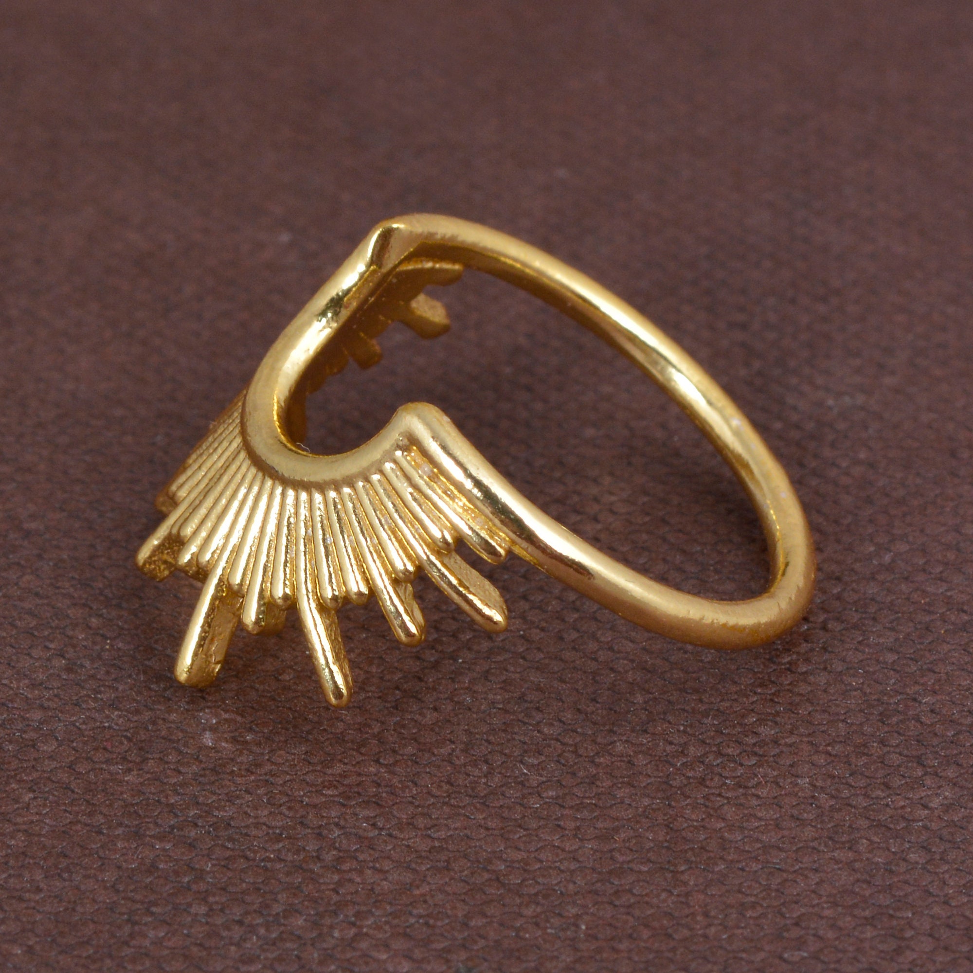 Vintage Brass Sun Ring: Celestial Boho Jewelry - Etsy