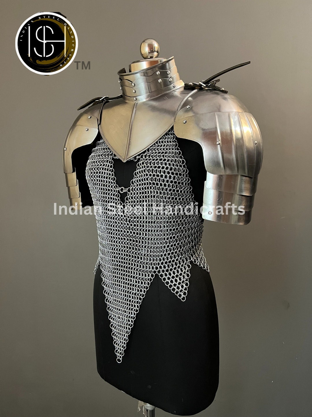 Female Knight Armor: Steel Gorget & Pouldron, Chainmail - LARP Cosplay ...