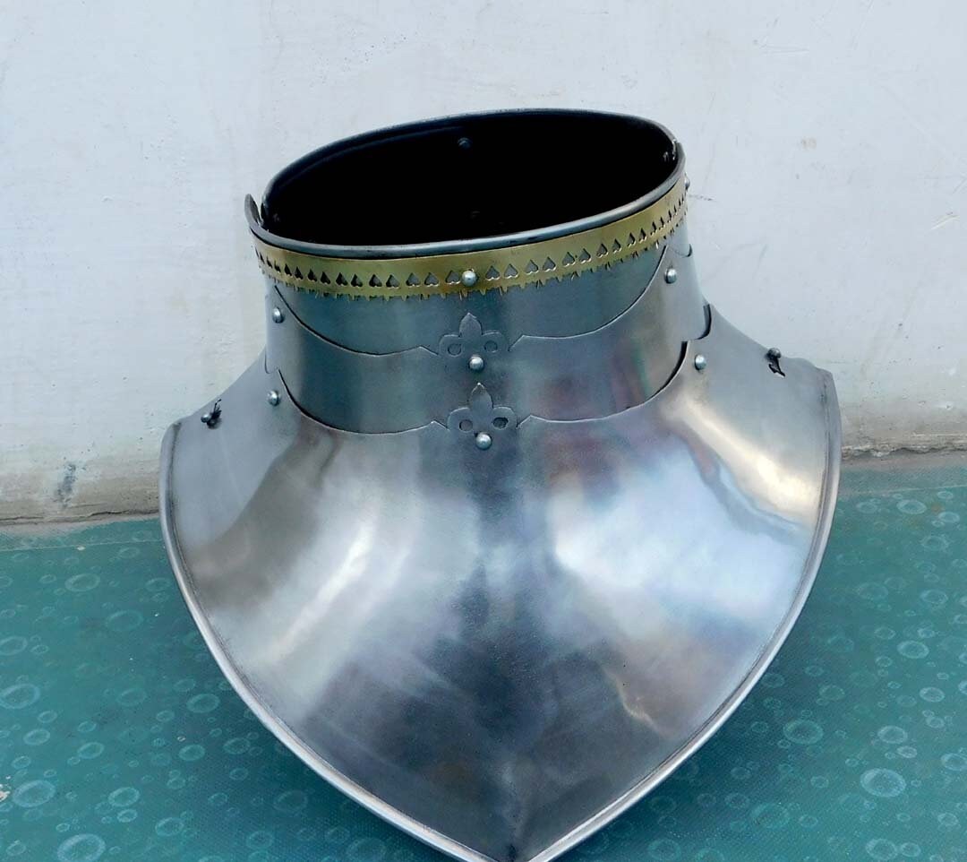 Handmade Steel Medieval Gorget: Gothic Neck Guard Armor, LARP Cosplay ...