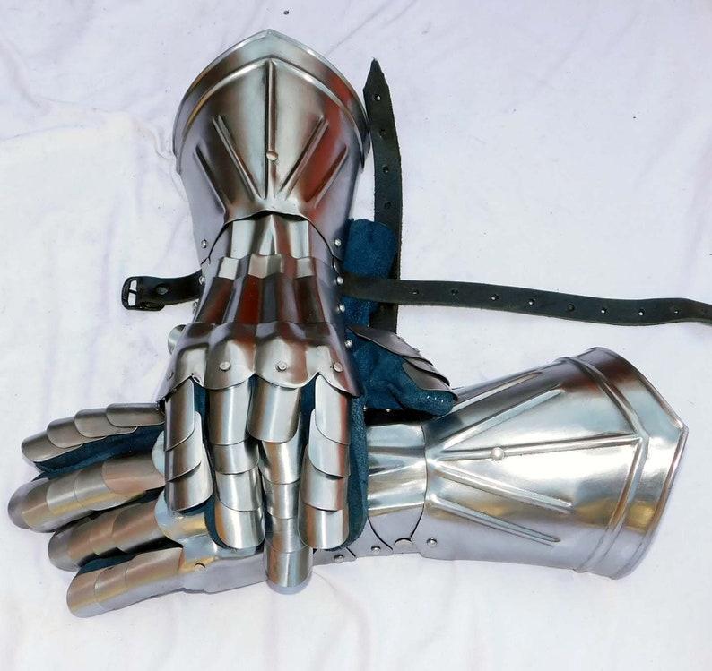 Medieval Knight Gauntlet Armor Larp Armor Cosplay Armorsca - Etsy Australia