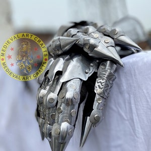 Medieval Knight Gauntlet Armor Fantasy Gloves Armor Etching - Etsy Canada