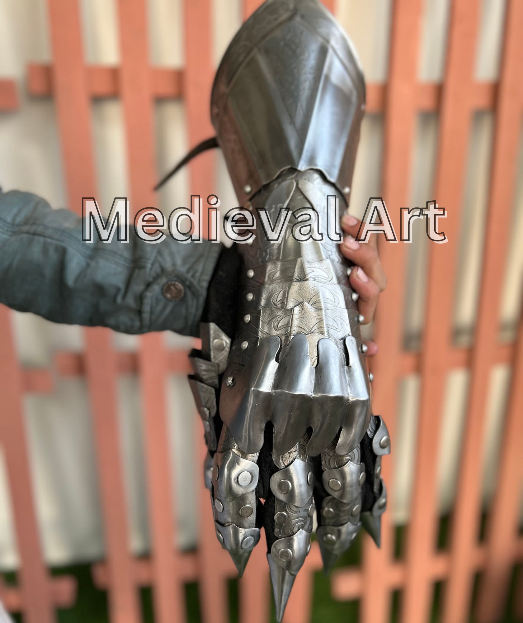 Renaissance Faire Gear Medieval Knight Steel Gauntlets With Spikes ...