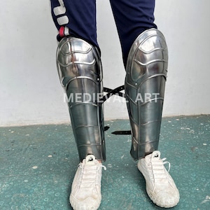 Medieval Knight Gorget Pauldron Armor Bracers & Leg Armor - Etsy
