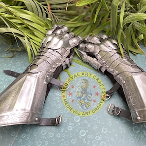 Medieval Knight Gauntlet Armor Fantasy Gloves Armor Etching - Etsy Canada