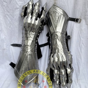 Medieval Knight Gauntlet Armor Fantasy Gloves Armor Etching - Etsy Canada
