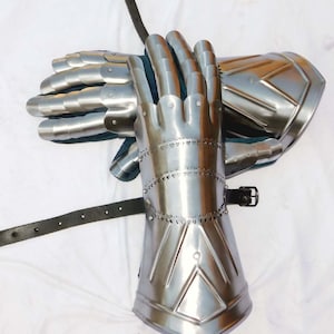 Gothic Gauntlet Armor, Gloves Armor, Fully Functional Finger, Cosplay ...
