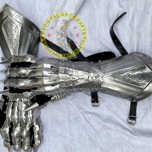 Medieval Knight Gauntlet Armor Fantasy Gloves Armor Etching - Etsy Canada