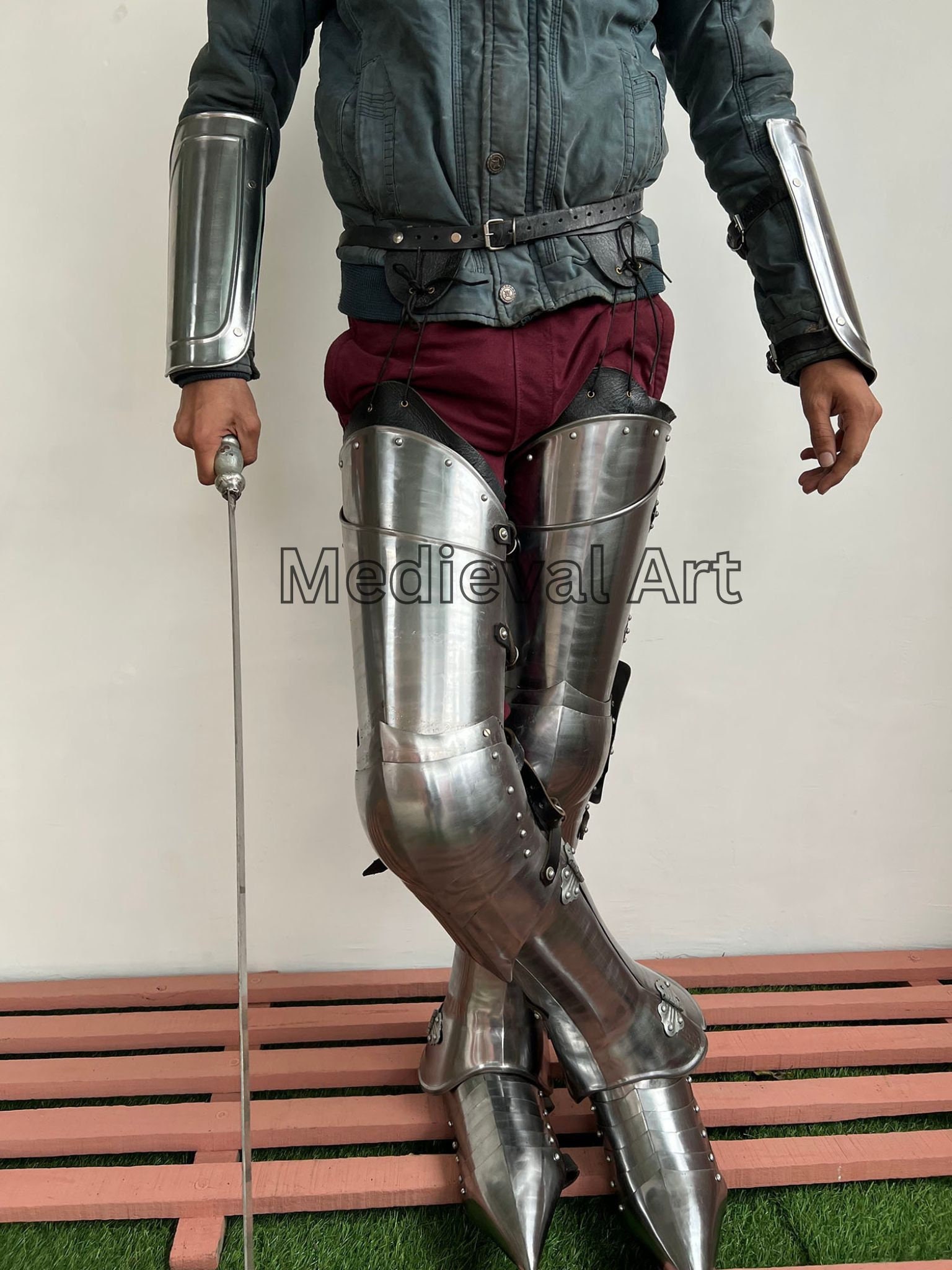 Medieval Knight Steel Armor: Full Leg & Shoulder Bracers, Functional ...