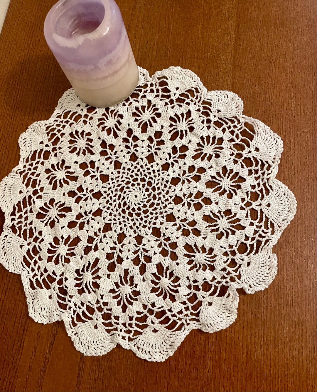 Vintage. Pure White Table Doily. Free Shipping in Canada. - Etsy Canada