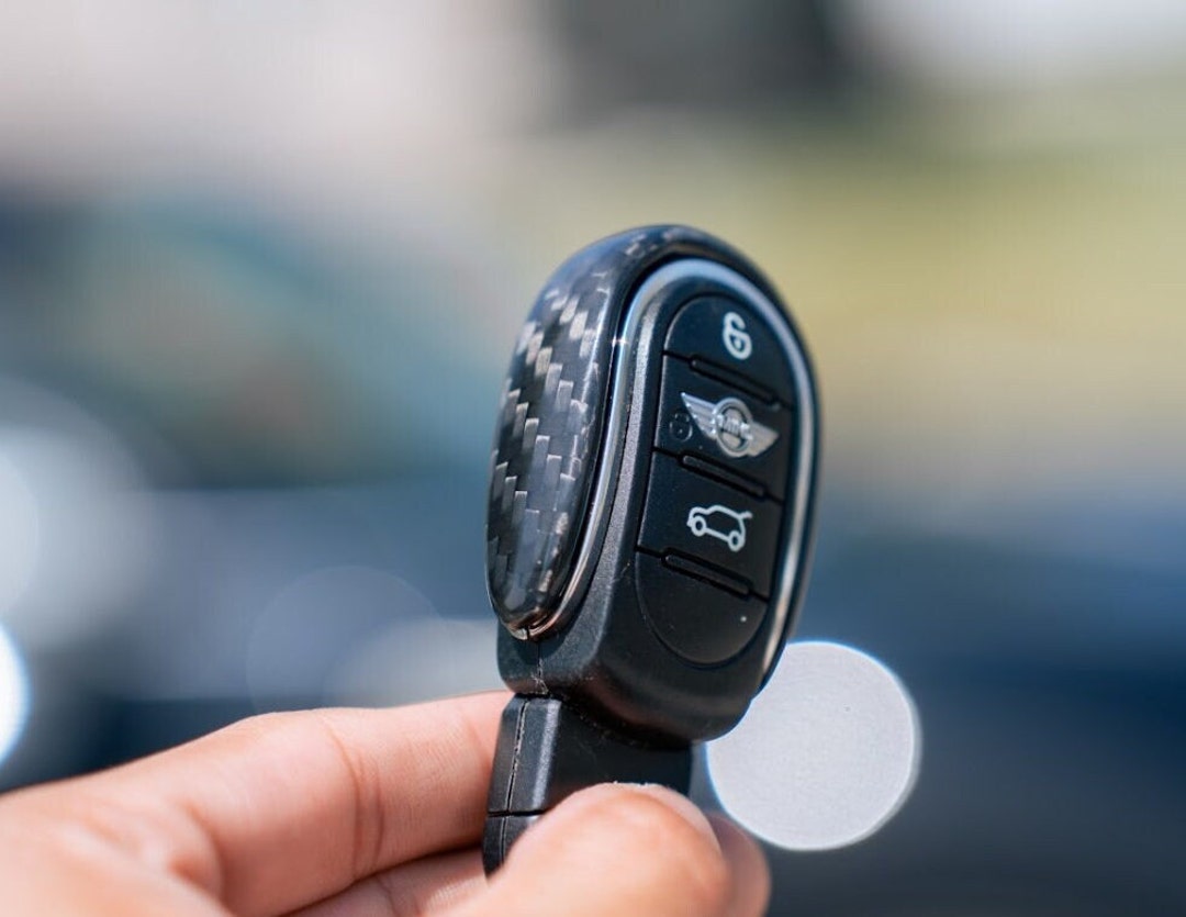 Real Carbon Fibre Slim Key Fob Surround for MINI F54 F55 F56 F57 F60 ...