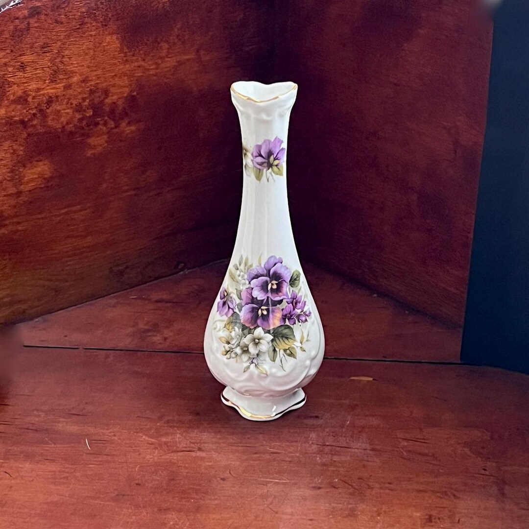 Vintage Bud Vase Rococo Pansy Bouquet Floral 18cm England. Farmhouse ...