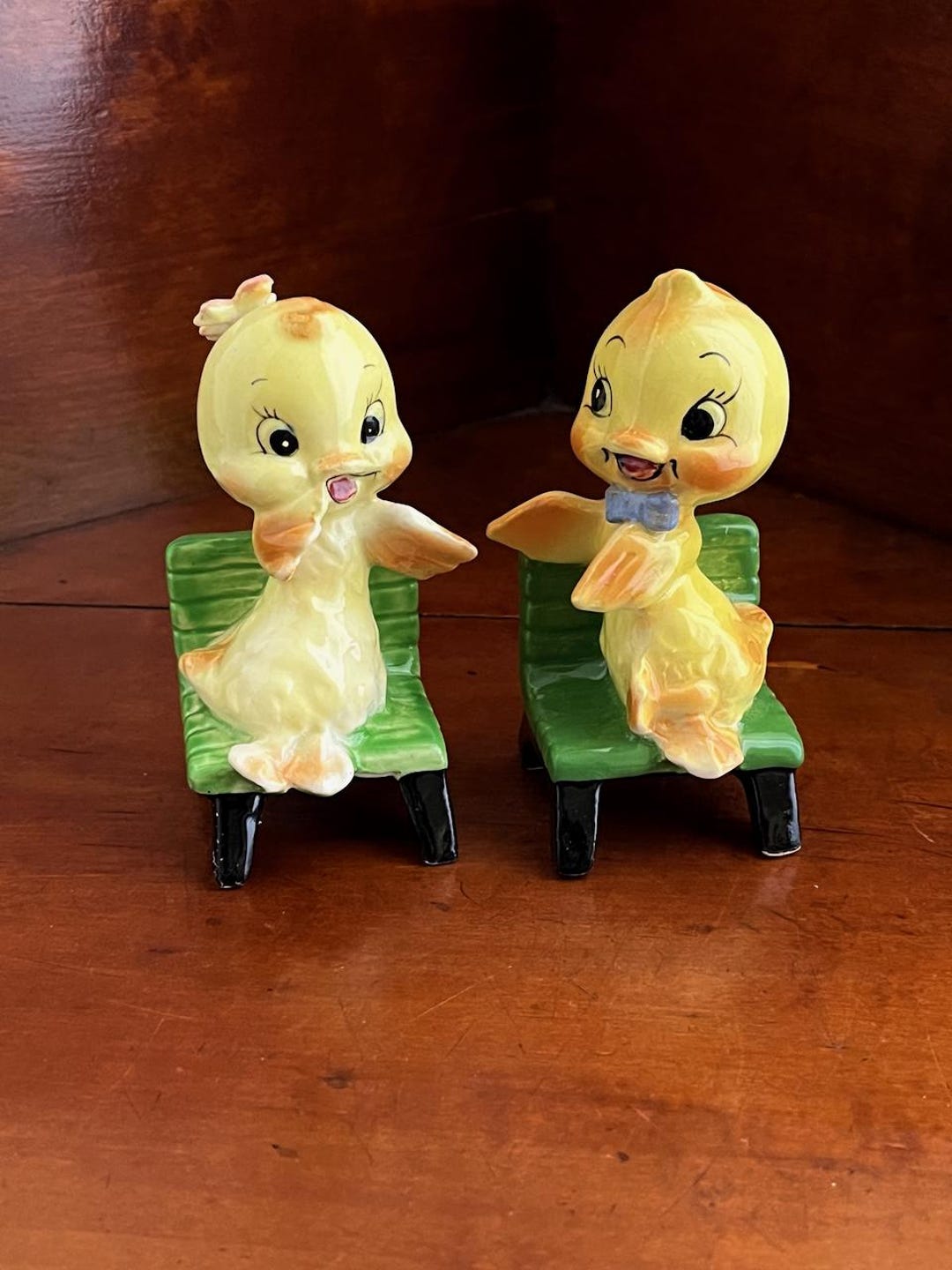 Vintage Salt Pepper Shakers Chatty Chickens 10cm Tall. Country ...