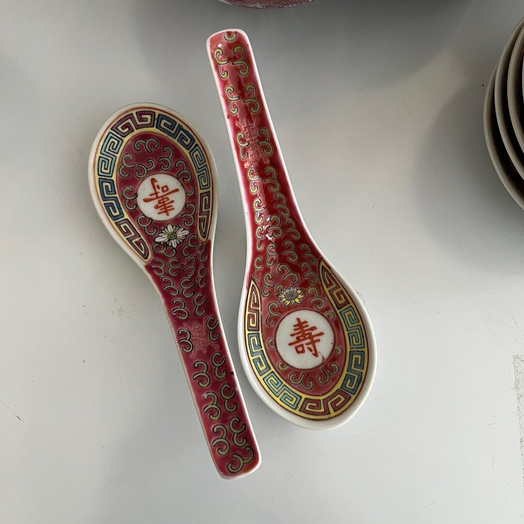 2 Vintage Chinese Soup Spoons Red Mun Shou 14cm Long. Chinoiserie ...