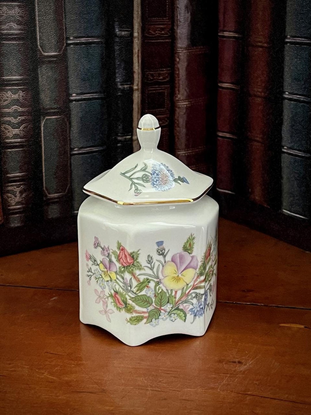 Vintage Trinket Pot Wild Tudor Aynsley England Meadow Flowers Pagoda ...