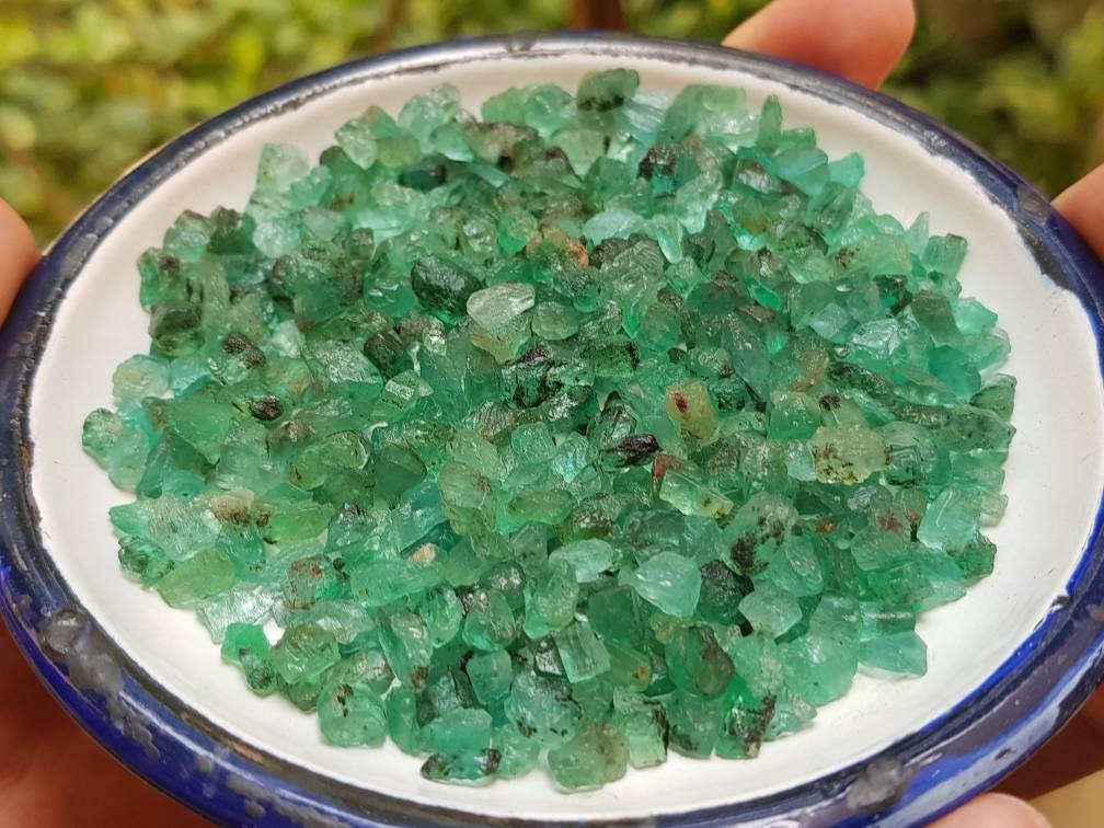 50pc Lot Emerald raw stone 100%Natural 4-10mm rough emerald | Etsy
