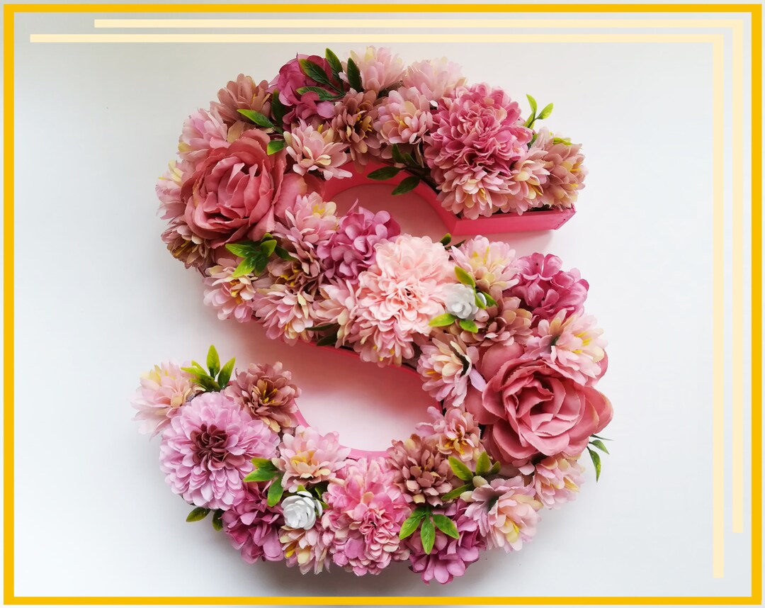 Flower Initial Wall Decor - Etsy